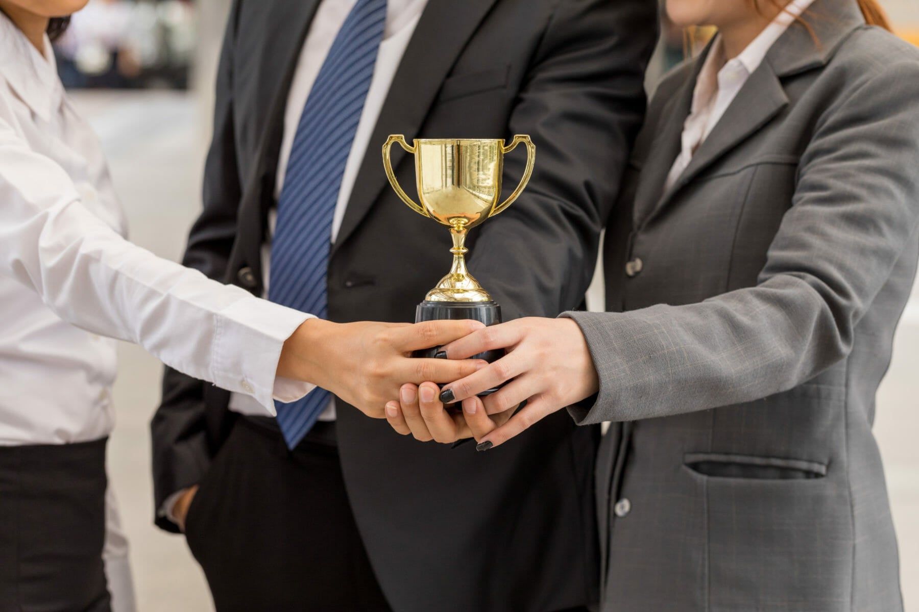 Creative Giftings and Corporate Awards – Creative Giftings & Awards